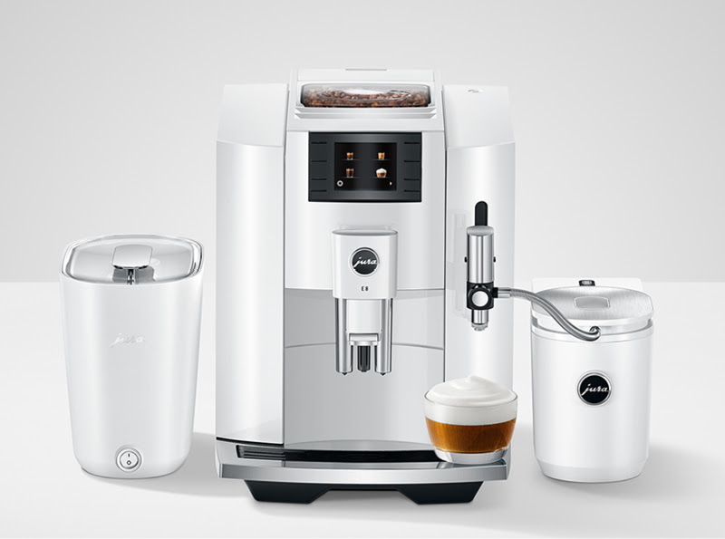 Grandiose, la E8 de JURA prépare le café dans toute sa diversité – HOME ...